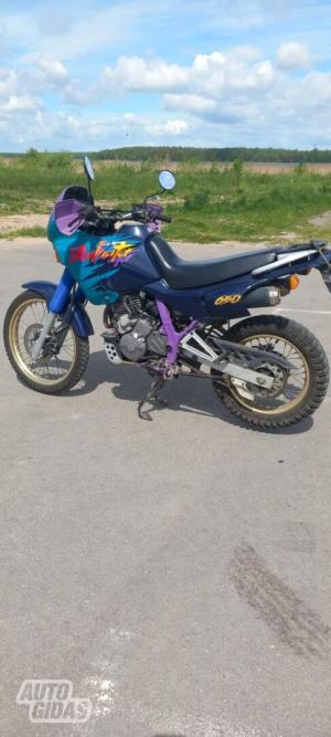 Honda Dominator 1993 Šauļi, ar dzinēja tilpumu 0.65 L un nobraukumu 51 tūkst. km par 1650 €, foto 4 vietnē AUTOMOTO.COM.LV