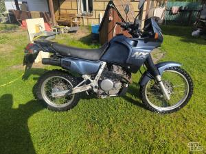 Honda Dominator 1994 in Trakai, with an engine capacity of 0.00 L and mileage of 0 thousand km for 1400 €, photo 7 on AUTOMOTO.COM.LV
