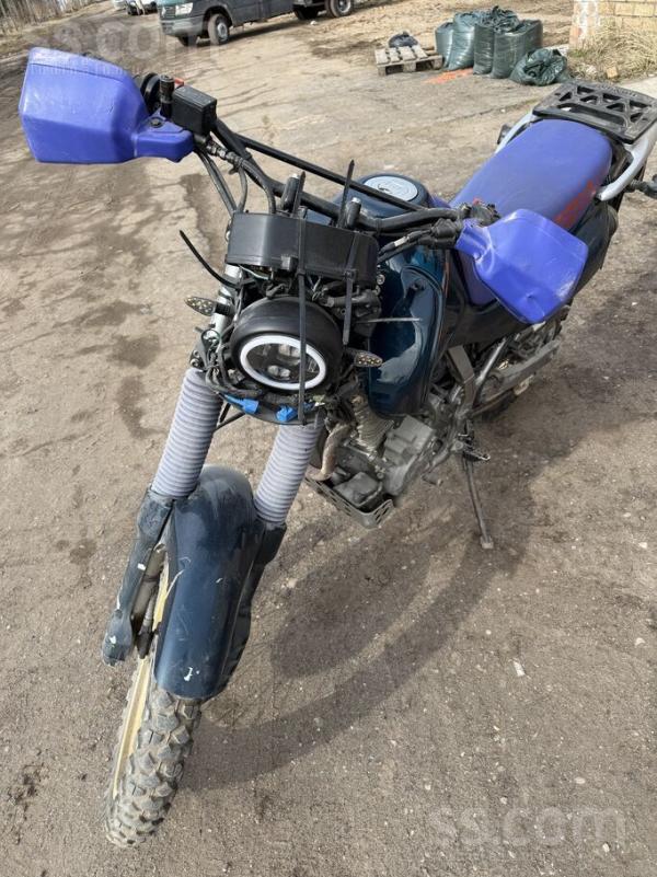 Honda Dominator 1995 Rīga, ar dzinēja tilpumu 0.65 L un nobraukumu 0 tūkst. km par 3800 €, foto 3 vietnē AUTOMOTO.COM.LV
