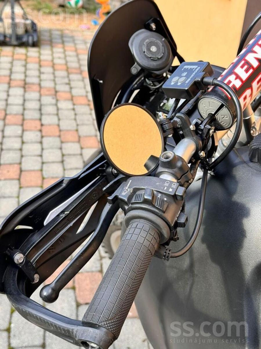 Honda Dominator 1995 Rīga, ar dzinēja tilpumu 0.65 L un nobraukumu 0 tūkst. km par 3800 €, foto 8 vietnē AUTOMOTO.COM.LV