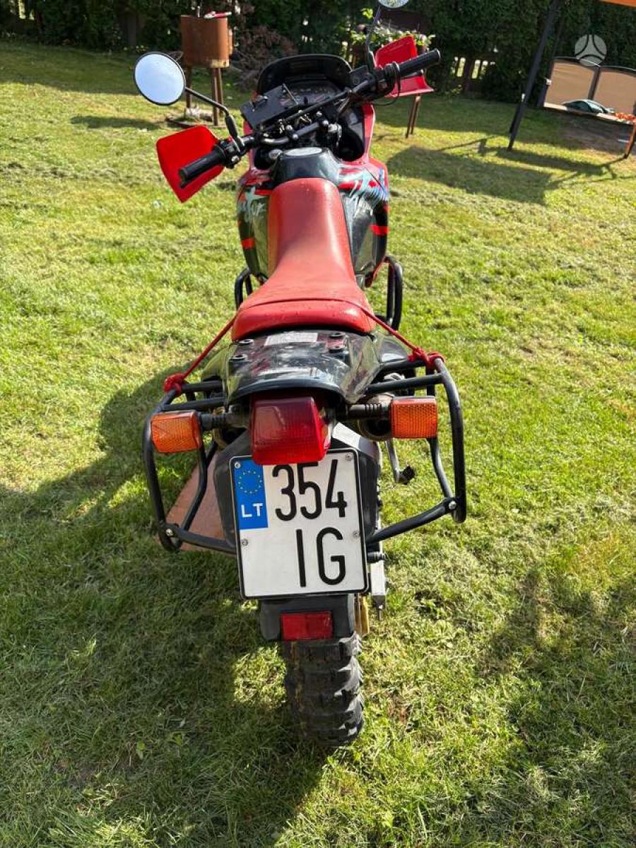 Honda Dominator 1995 Radviliškis, ar dzinēja tilpumu 0.64 L un nobraukumu 59 tūkst. km par 1850 €, foto 3 vietnē AUTOMOTO.COM.LV