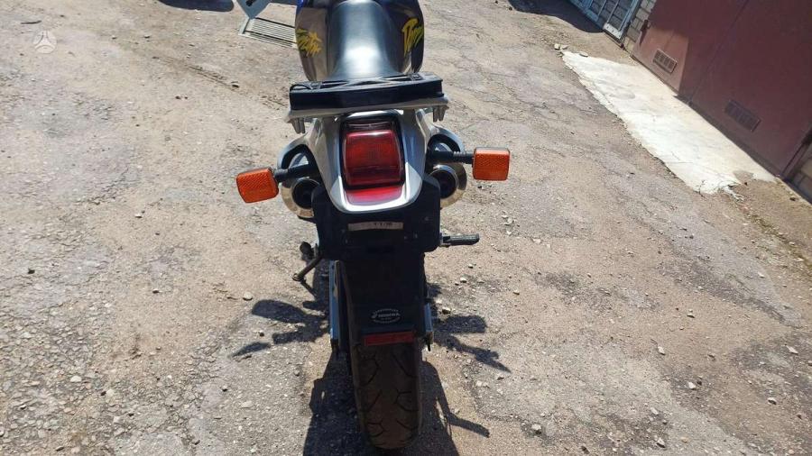 Honda Dominator 1997 in Kaunas, with an engine capacity of 0.65 L and mileage of 34 thousand km for 2250 €, photo 4 on AUTOMOTO.COM.LV