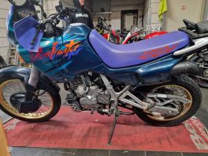 Violet Honda Dominator 1994 in Klaipeda, with an engine capacity of 0.65 L and mileage of 20 thousand km for 2100 €, photo 2 on AUTOMOTO.COM.LV