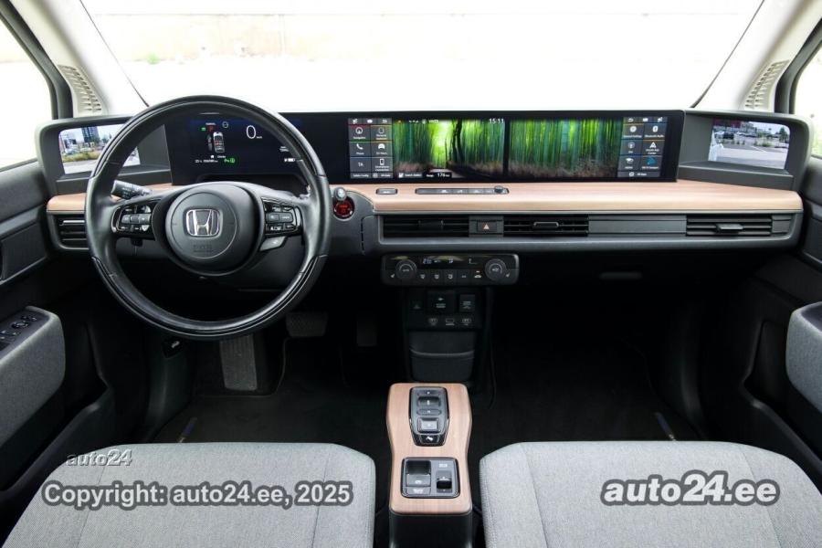Balts Honda e 2020 Tallina, ar dzinēja tilpumu 0.00 L un nobraukumu 38 tūkst. km par 18500 €, foto 16 vietnē AUTOMOTO.COM.LV