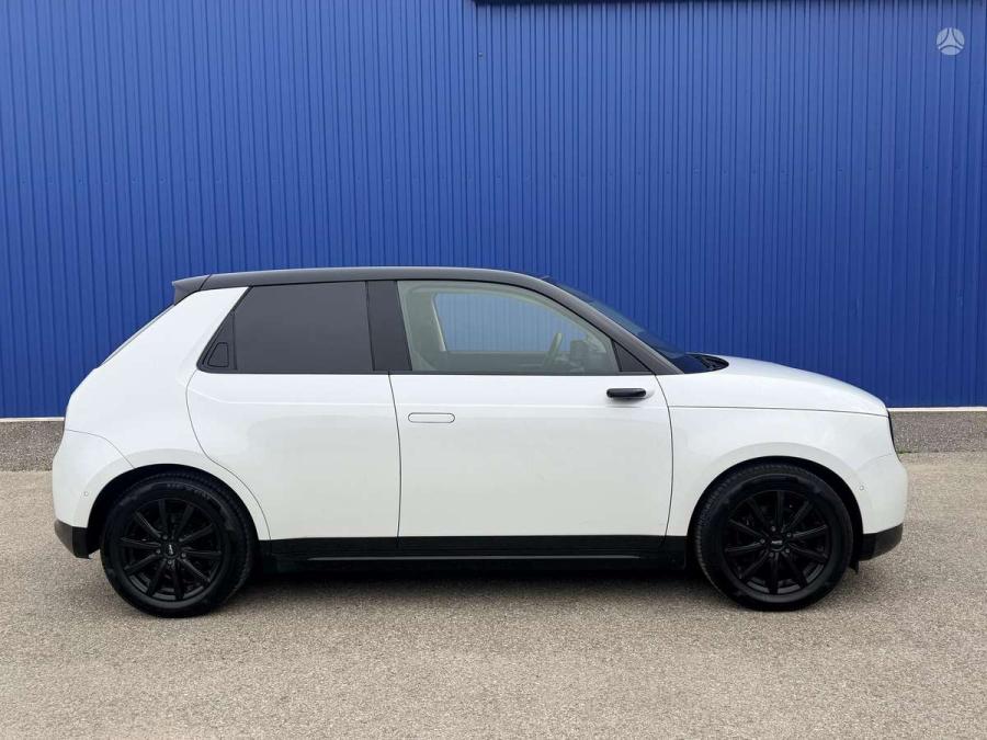 Balts Honda e 2020 Kauņa, ar dzinēja tilpumu 0.00 L un nobraukumu 52 tūkst. km par 14900 €, foto 9 vietnē AUTOMOTO.COM.LV