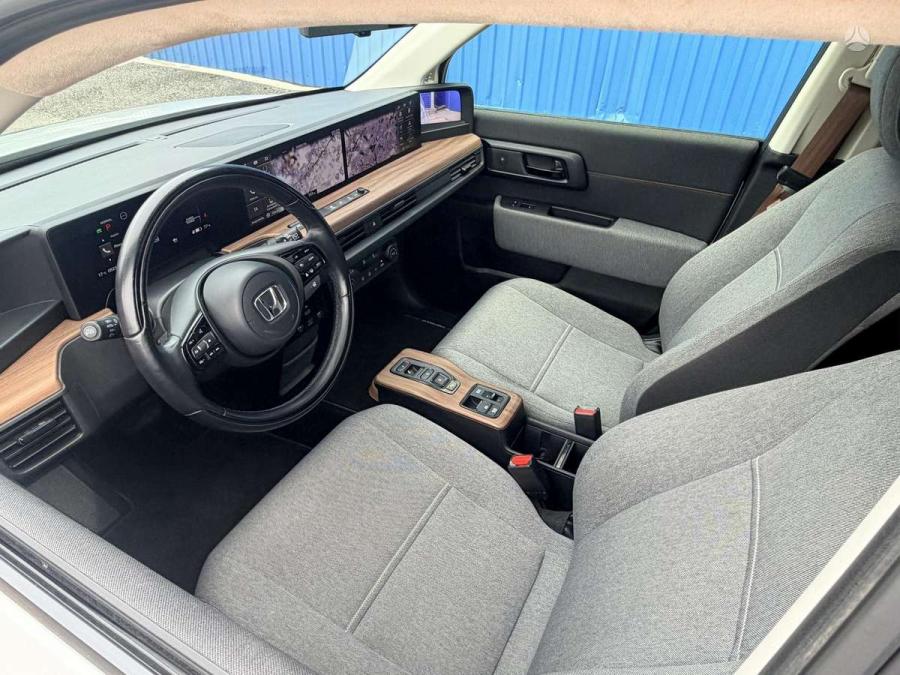 Balts Honda e 2020 Kauņa, ar dzinēja tilpumu 0.00 L un nobraukumu 52 tūkst. km par 14900 €, foto 11 vietnē AUTOMOTO.COM.LV
