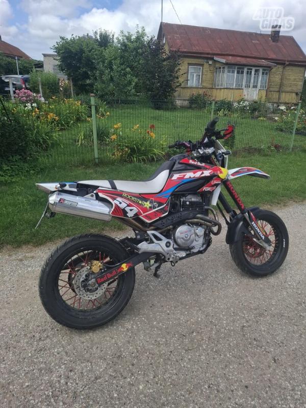 Honda FMX 2006 in Vilnius, with an engine capacity of 0.65 L and mileage of 35 thousand km for 1550 €, photo 1 on AUTOMOTO.COM.LV