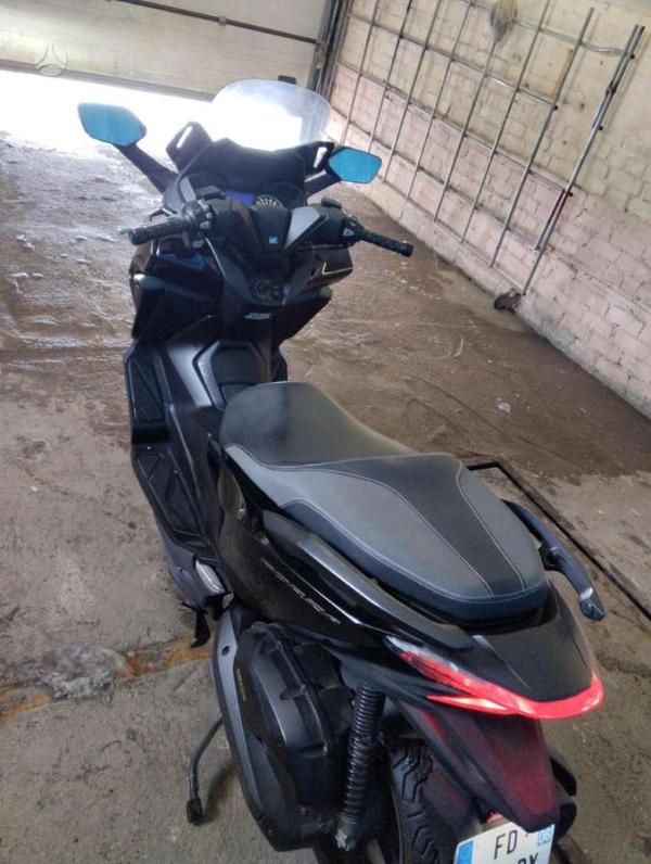 Black Honda Forza 2019 in Siauliai, with an engine capacity of 0.13 L and mileage of 16 thousand km for 2950 €, photo 8 on AUTOMOTO.COM.LV
