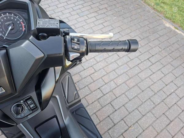 Melns Honda Forza 2022 Viļņa, ar dzinēja tilpumu 0.13 L un nobraukumu 13 tūkst. km par 3350 €, foto 10 vietnē AUTOMOTO.COM.LV