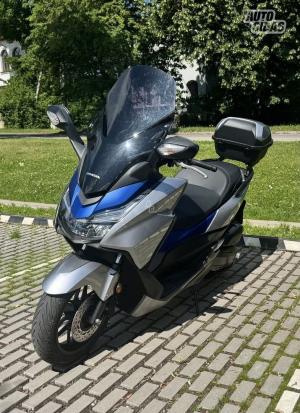 Pelēks Honda Forza 2017 Kauņa, ar dzinēja tilpumu 0.13 L un nobraukumu 14 tūkst. km par 2950 €, foto 5 vietnē AUTOMOTO.COM.LV