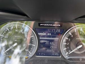Grey Honda Forza 2024 in Vilnius, with an engine capacity of 0.13 L and mileage of 2 thousand km for 4500 €, photo 8 on AUTOMOTO.COM.LV