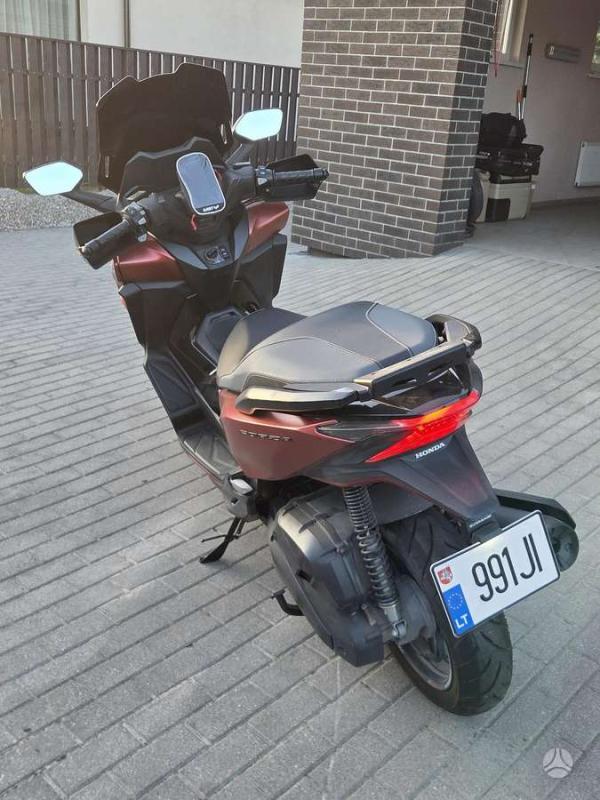 Honda Forza 2019 Šauļi, ar dzinēja tilpumu 0.13 L un nobraukumu 900 tūkst. km par 3200 €, foto 3 vietnē AUTOMOTO.COM.LV