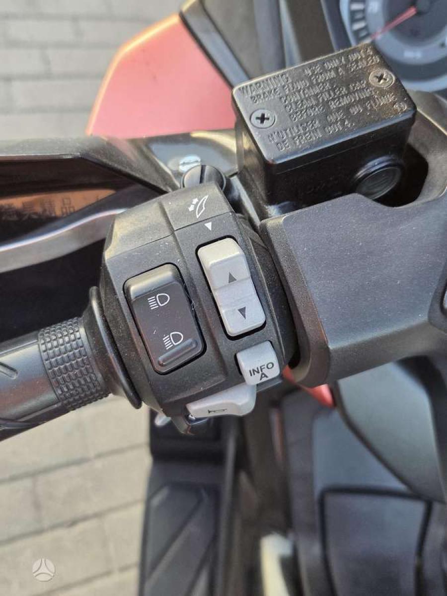 Honda Forza 2019 Šauļi, ar dzinēja tilpumu 0.13 L un nobraukumu 900 tūkst. km par 3200 €, foto 9 vietnē AUTOMOTO.COM.LV