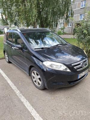 Black Honda FR-V 2005 in Daugavpils, with an engine capacity of 2.20 L and mileage of 286 thousand km for 1200 €, photo  on AUTOMOTO.COM.LV