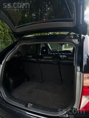 Black Honda FR-V 2007 in Riga, with an engine capacity of 1.80 L and mileage of 350 thousand km for 1990 €, photo 13 on AUTOMOTO.COM.LV
