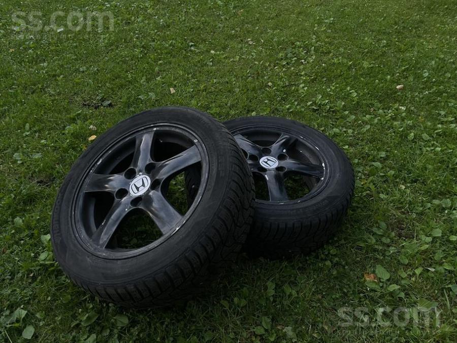 Black Honda FR-V 2007 in Riga, with an engine capacity of 1.80 L and mileage of 350 thousand km for 1990 €, photo 15 on AUTOMOTO.COM.LV