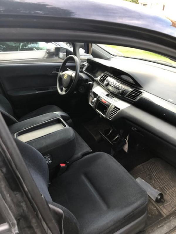 Melns Honda FR-V 2006 Kohtla-Jerve, ar dzinēja tilpumu 1.60 L un nobraukumu 37 tūkst. km par 1500 €, foto 3 vietnē AUTOMOTO.COM.LV