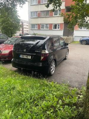 Melns Honda FR-V 2006 Kohtla-Jerve, ar dzinēja tilpumu 1.60 L un nobraukumu 37 tūkst. km par 1500 €, foto 9 vietnē AUTOMOTO.COM.LV