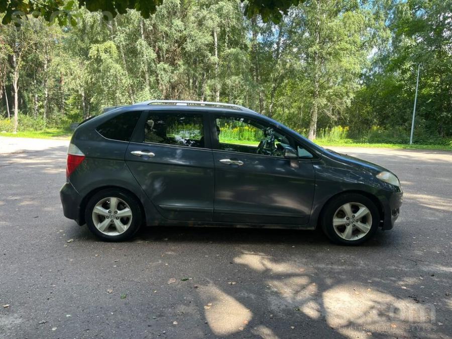 Melns Honda FR-V 2005 Rīga, ar dzinēja tilpumu 2.20 L un nobraukumu 0 tūkst. km par 890 €, foto 7 vietnē AUTOMOTO.COM.LV