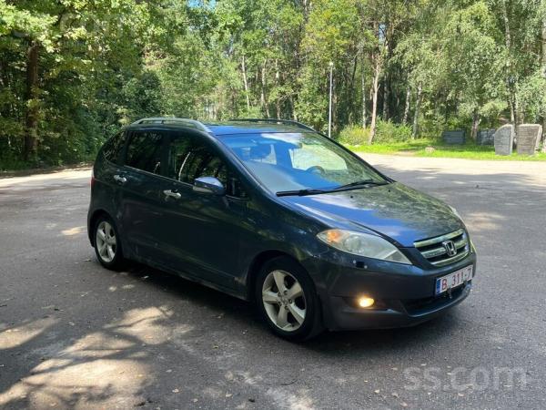 Melns Honda FR-V 2005 Rīga, ar dzinēja tilpumu 2.20 L un nobraukumu 0 tūkst. km par 890 €, foto 7 vietnē AUTOMOTO.COM.LV