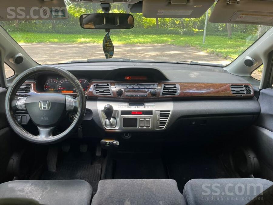 Melns Honda FR-V 2005 Rīga, ar dzinēja tilpumu 2.20 L un nobraukumu 0 tūkst. km par 890 €, foto 11 vietnē AUTOMOTO.COM.LV
