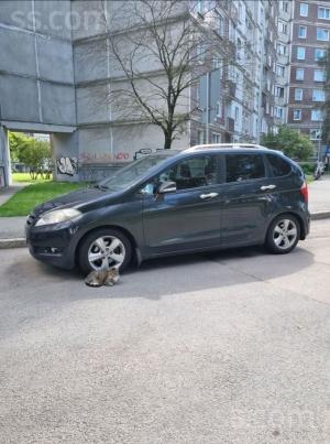 Black Honda FR-V 2007 in Riga, with an engine capacity of 1.80 L and mileage of 283 thousand km for 2000 €, photo  on AUTOMOTO.COM.LV