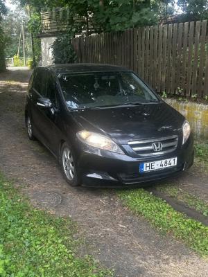 Black Honda FR-V 2008 in Riga, with an engine capacity of 1.80 L and mileage of 282 thousand km for 1001 €, photo  on AUTOMOTO.COM.LV