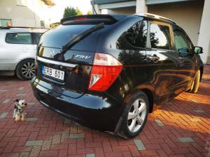 Black Honda FR-V 2009 in Vilnius, with an engine capacity of 1.80 L and mileage of 165 thousand km for 3550 €, photo 19 on AUTOMOTO.COM.LV