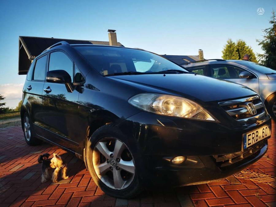 Black Honda FR-V 2009 in Vilnius, with an engine capacity of 1.80 L and mileage of 165 thousand km for 3550 €, photo 20 on AUTOMOTO.COM.LV