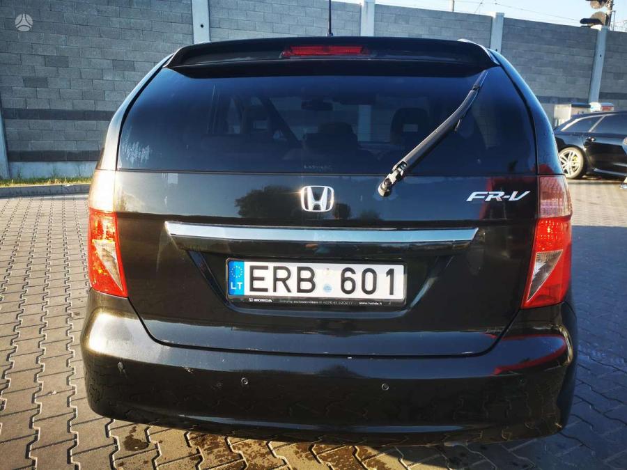 Black Honda FR-V 2009 in Vilnius, with an engine capacity of 1.80 L and mileage of 165 thousand km for 3550 €, photo 28 on AUTOMOTO.COM.LV