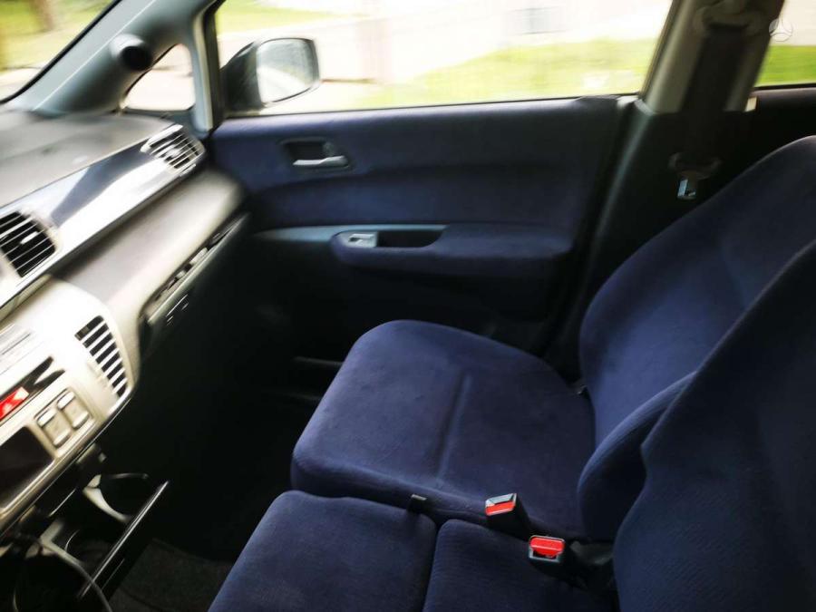 Black Honda FR-V 2009 in Vilnius, with an engine capacity of 1.80 L and mileage of 165 thousand km for 3550 €, photo 34 on AUTOMOTO.COM.LV