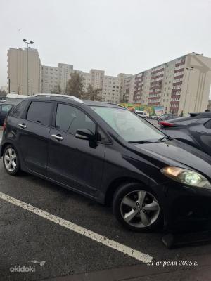Black Honda FR-V 2008 in Tallinn, with an engine capacity of 0.10 L and mileage of 202 thousand km for 1200 €, photo 9 on AUTOMOTO.COM.LV