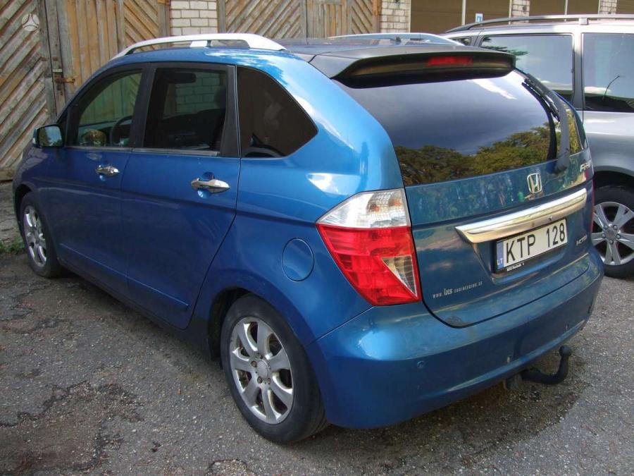 Blue Honda FR-V 2005 in Druskininkai, with an engine capacity of 2.20 L and mileage of 335 thousand km for 600 €, photo 5 on AUTOMOTO.COM.LV
