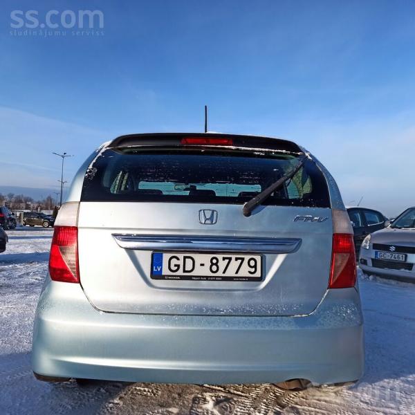 Blue Honda FR-V 2006 in Daugavpils, with an engine capacity of 1.70 L and mileage of 0 thousand km for 1255 €, photo 5 on AUTOMOTO.COM.LV