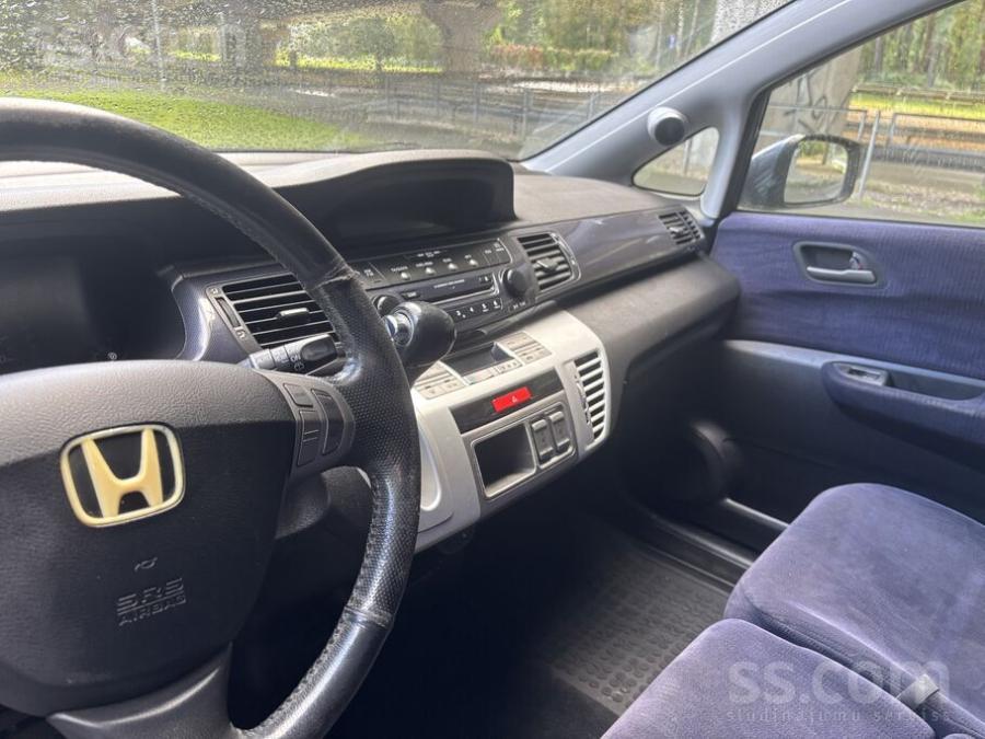 Blue Honda FR-V 2007 in Riga, with an engine capacity of 1.80 L and mileage of 0 thousand km for 1250 €, photo 18 on AUTOMOTO.COM.LV