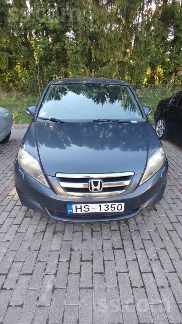 Zils Honda FR-V 2009 Cēsis, ar dzinēja tilpumu 1.80 L un nobraukumu 400 tūkst. km par 1500 €, foto 2 vietnē AUTOMOTO.COM.LV