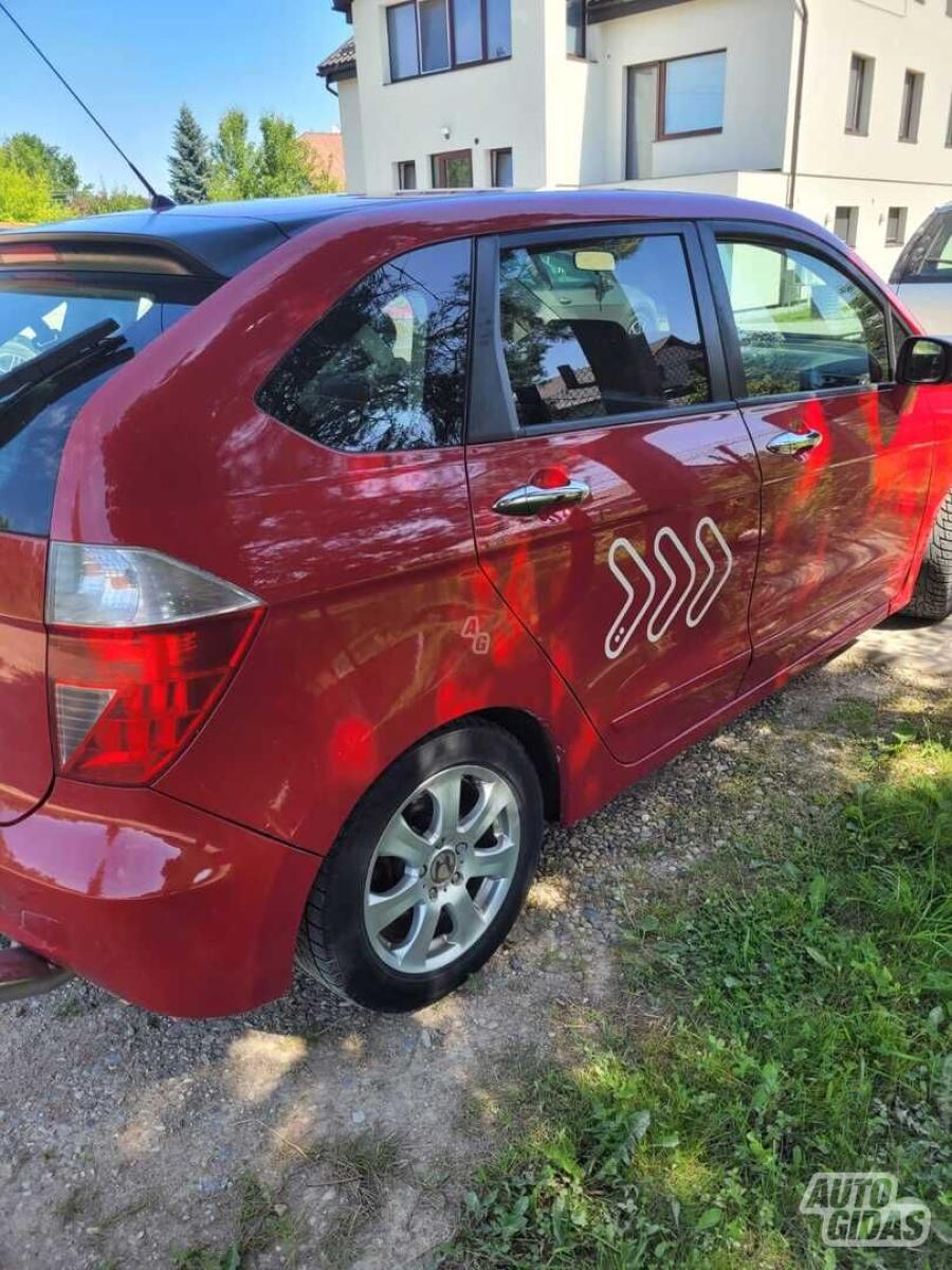 Honda FR-V 2007 Kauņa, ar dzinēja tilpumu 2.00 L un nobraukumu 260 tūkst. km par 1100 €, foto 3 vietnē AUTOMOTO.COM.LV