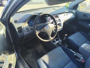 Honda FR-V 2000 in Vilnius, with an engine capacity of 1.60 L and mileage of 20 thousand km for 350 €, photo 6 on AUTOMOTO.COM.LV