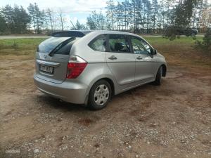 Pelēks Honda FR-V 2006 Tallina, ar dzinēja tilpumu 1.70 L un nobraukumu 206 tūkst. km par 1100 €, foto 13 vietnē AUTOMOTO.COM.LV