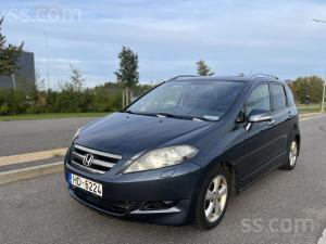 Grey Honda FR-V 2008 in Riga, with an engine capacity of 1.80 L and mileage of 318 thousand km for 1500 €, photo  on AUTOMOTO.COM.LV