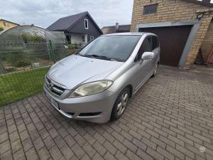 Grey Honda FR-V 2006 in Panevezys, with an engine capacity of 2.20 L and mileage of 348 thousand km for 999 €, photo  on AUTOMOTO.COM.LV