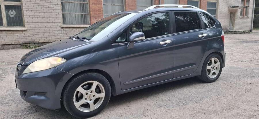 Pelēks Honda FR-V 2006 Kaišiadorys, ar dzinēja tilpumu 2.20 L un nobraukumu 464 tūkst. km par 1450 €, foto 11 vietnē AUTOMOTO.COM.LV
