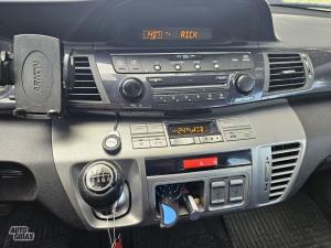 Grey Honda FR-V 2007 in Utena, with an engine capacity of 2.20 L and mileage of 352 thousand km for 777 €, photo 8 on AUTOMOTO.COM.LV
