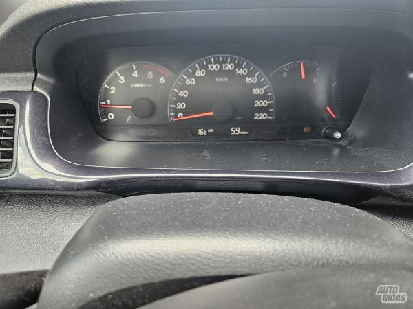 Grey Honda FR-V 2007 in Utena, with an engine capacity of 2.20 L and mileage of 352 thousand km for 777 €, photo 8 on AUTOMOTO.COM.LV