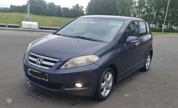 Grey Honda FR-V 2008 in Vilnius, with an engine capacity of 1.80 L and mileage of 238 thousand km for 2850 €, photo 1 on AUTOMOTO.COM.LV