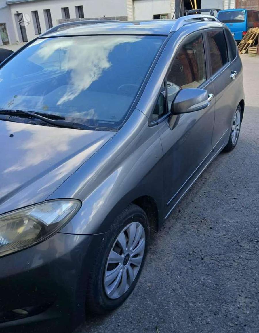 Pelēks Honda FR-V 2009 Kauņa, ar dzinēja tilpumu 2.20 L un nobraukumu 263 tūkst. km par 1300 €, foto 3 vietnē AUTOMOTO.COM.LV
