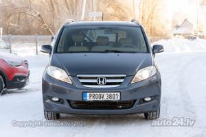 Grey Honda FR-V 2006 in Tallinn, with an engine capacity of 2.20 L and mileage of 217 thousand km for 3500 €, photo 2 on AUTOMOTO.COM.LV
