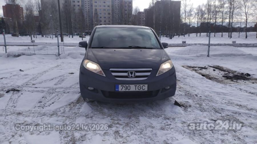 Grey Honda FR-V 2006 in Tallinn, with an engine capacity of 2.00 L and mileage of 252 thousand km for 650 €, photo 1 on AUTOMOTO.COM.LV