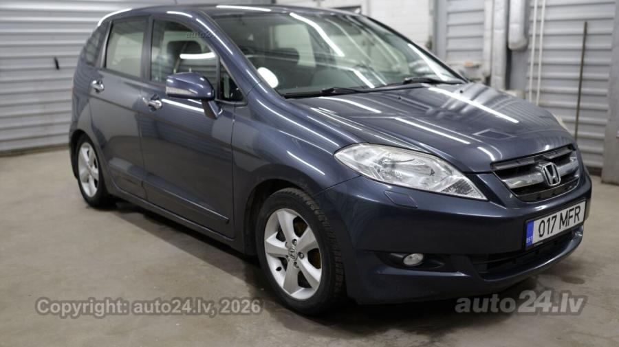 Pelēks Honda FR-V 2006 Tallina, ar dzinēja tilpumu 2.00 L un nobraukumu 272 tūkst. km par 1899 €, foto 2 vietnē AUTOMOTO.COM.LV