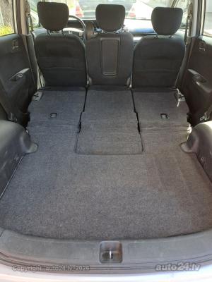 Grey Honda FR-V 2006 in Tallinn, with an engine capacity of 1.70 L and mileage of 209 thousand km for 1500 €, photo 13 on AUTOMOTO.COM.LV